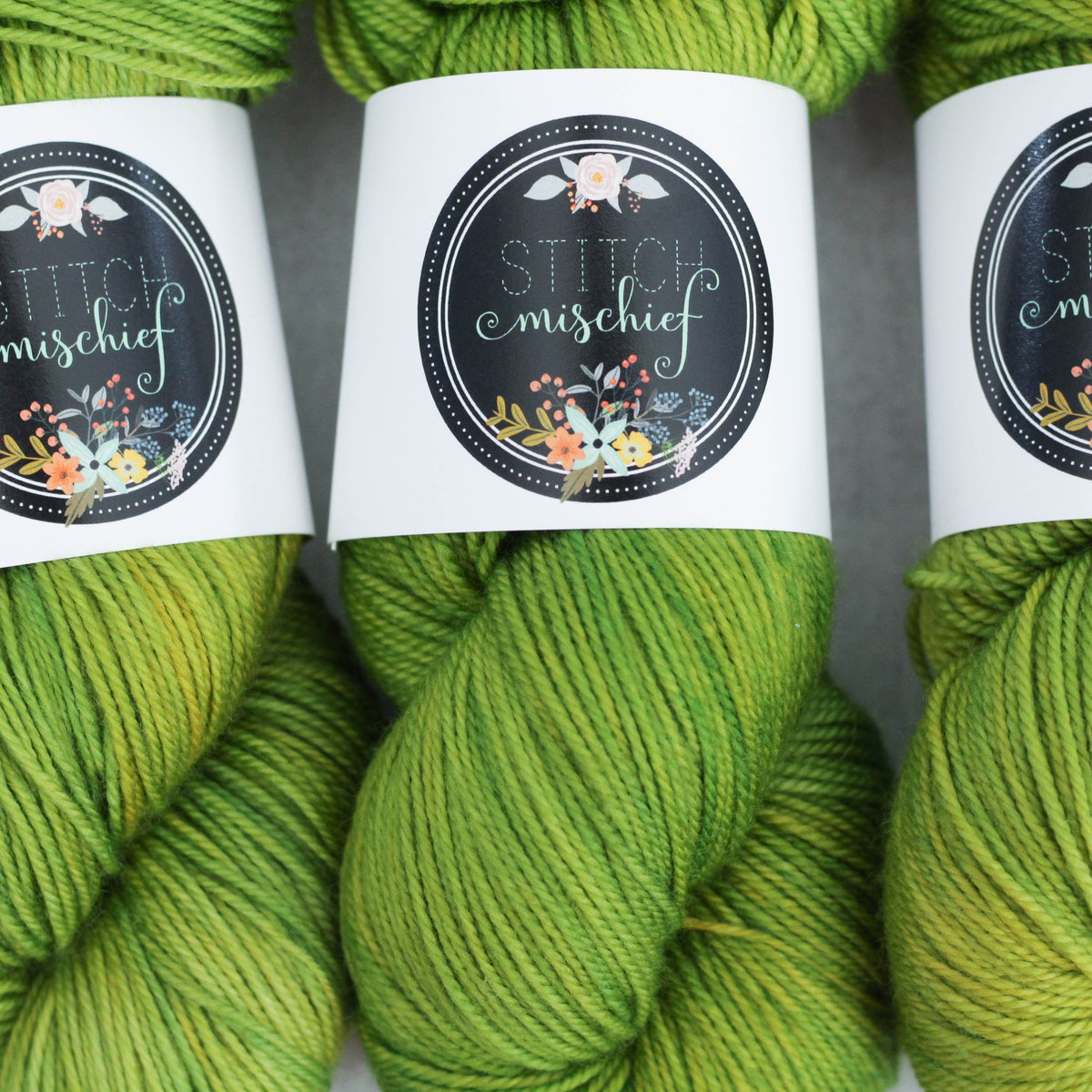 CHARTREUSE | lux | tonal yarn – Stitch Mischief